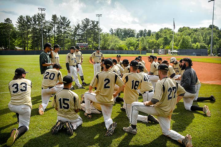 Loren Torres 2019 Men’s Baseball Camp